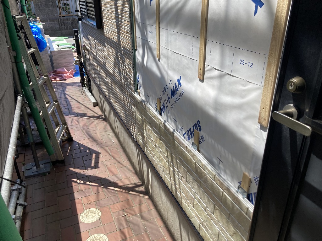 サイディングがボソボソに… ～外部改修工事施工事例～ | YELLHOUSE