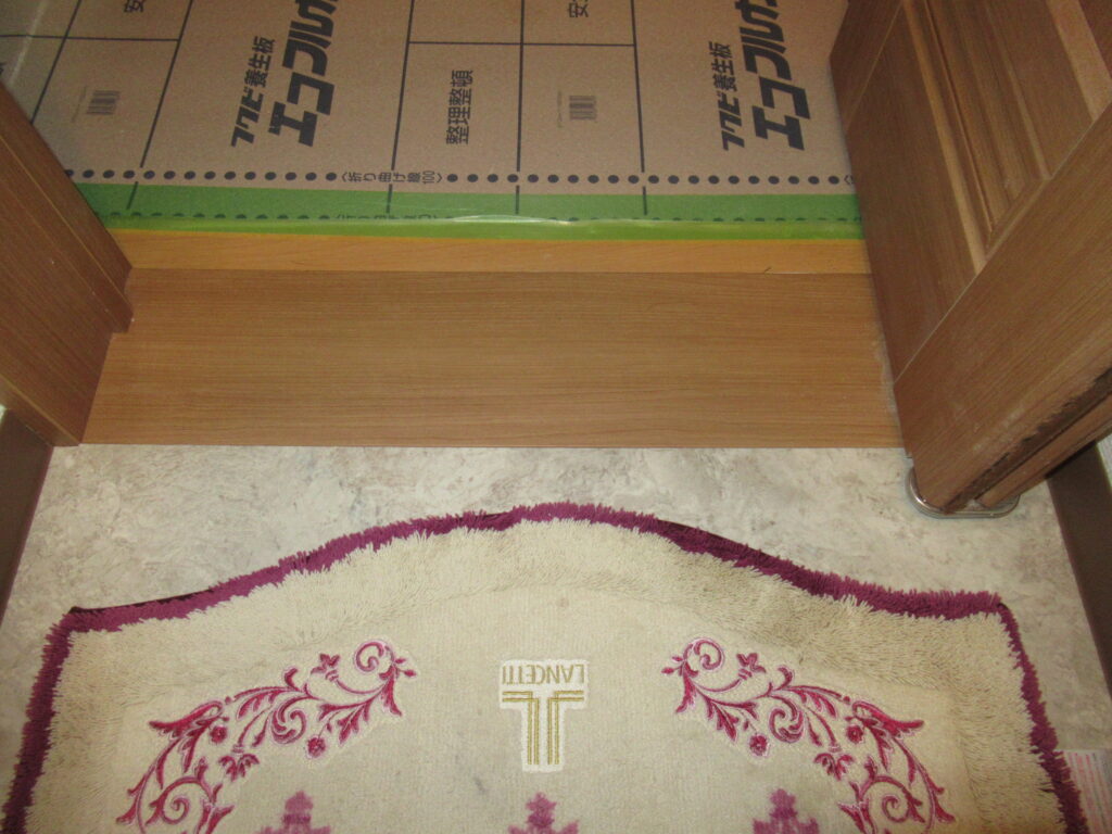 段差20㎝！？ 安全なトイレ空間づくり | YELLHOUSE