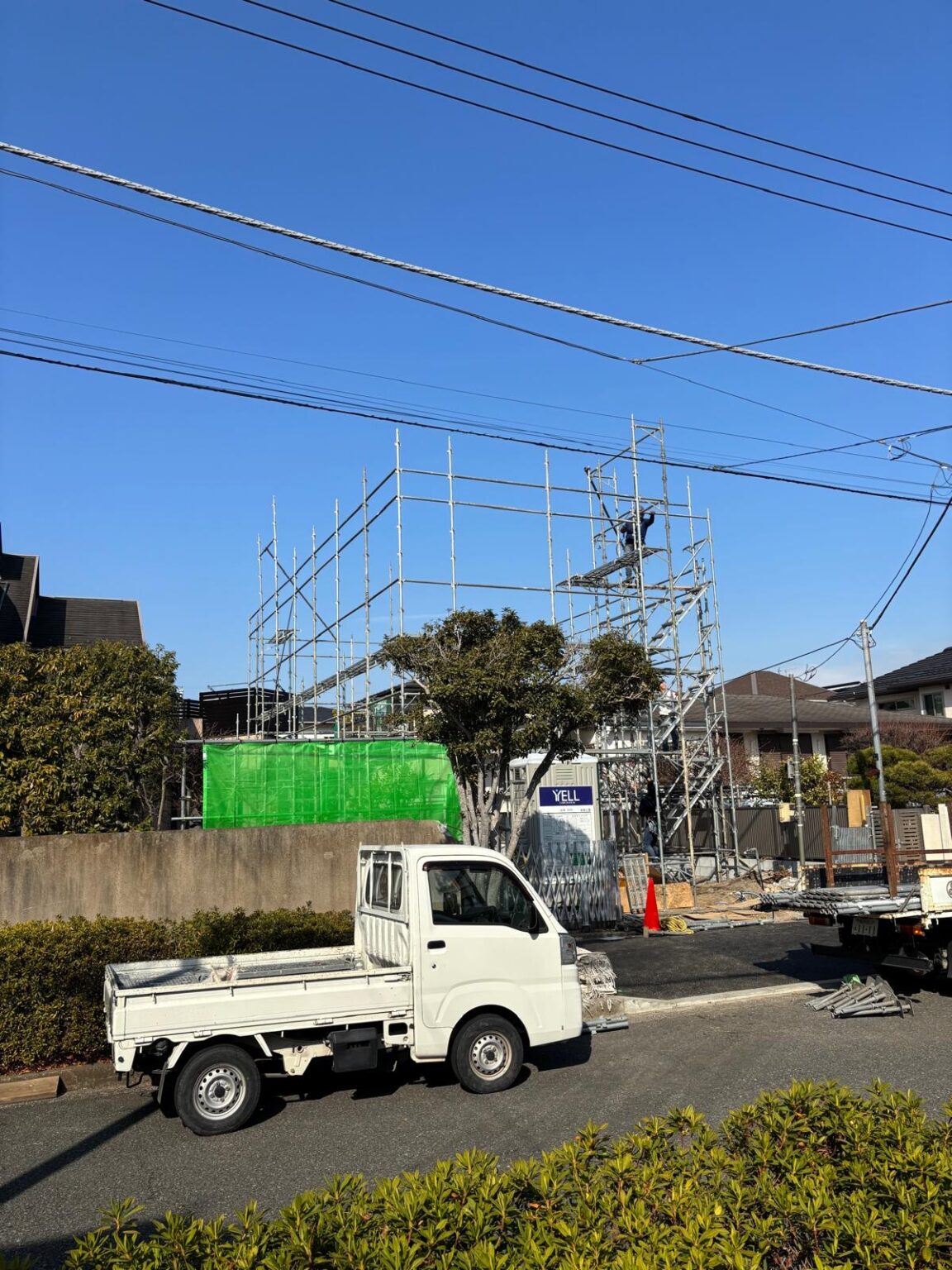 新築ブログ②「基礎工事～建方工事～金物チェック～配線工事～通気くん～断熱材」 | YELLHOUSE